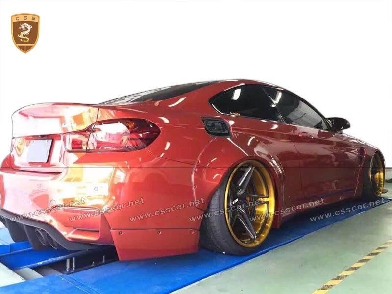 BMW M4 F82 LB wide FRP body kits