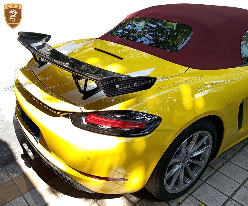 PORSCHE 718 boxter GT4 carbon fiber spoiler